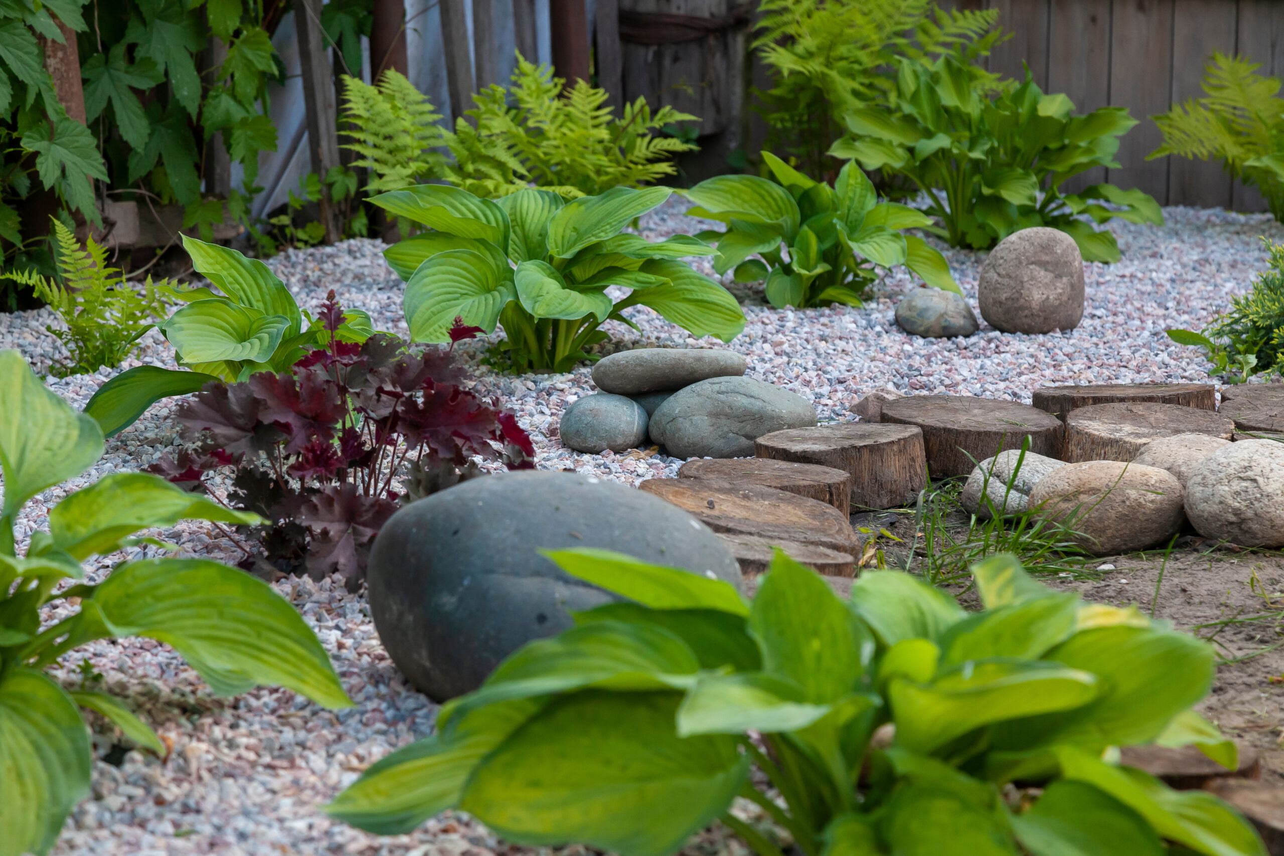 New Year, New Look: Revamp Your Garden with Sand and Gravel