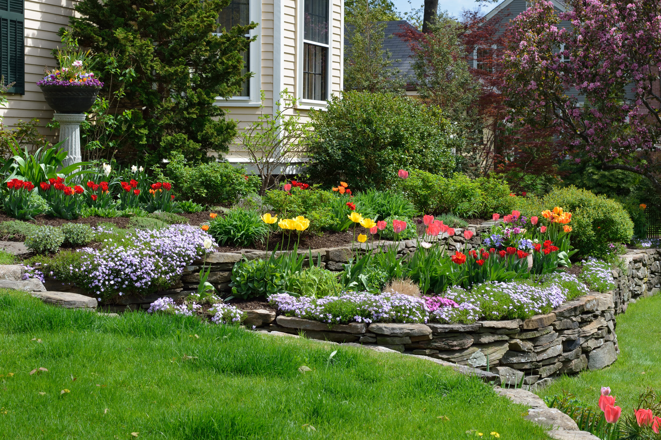 4 Fun Spring Landscaping Ideas using Concrete, Gravel and Stone ...
